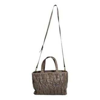 Miu Miu Sac bandouli&egrave;re Matelass&eacute; Pre-owned - Femme - Pre-owned - Gris - Taille: ONE Size