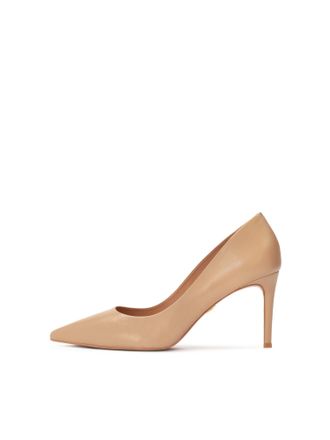 Kazar Pumps