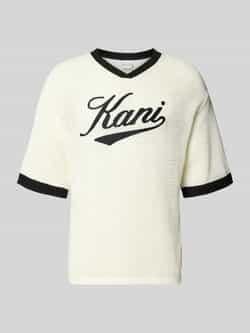 Karl Kani T-Shirt in H&auml;kel-Optik mit V-Ausschnitt