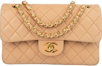 Chanel Crossbody Bags - Chanel Quilted Lambskin 24K Gold Small Double Flap - Gr. unisize - in Beige - f&uuml;r Damen