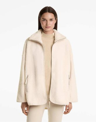 Oysho Oysho - Veste oversize en imitation peau de mouton - &Eacute;cru-Neutre