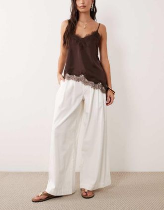 Nobody's Child Archie - Elegante Hose aus Twill-Denim in Wei&szlig;