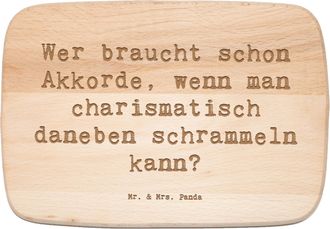 Mr. & Mrs. Panda Fr&uuml;hst&uuml;cksbrett Spruch Charisma Gitarre - Geschenk, Leidenschaft, handgefertigte Produkte, K&uuml;chenbrett, Akustik, Schneidebrett