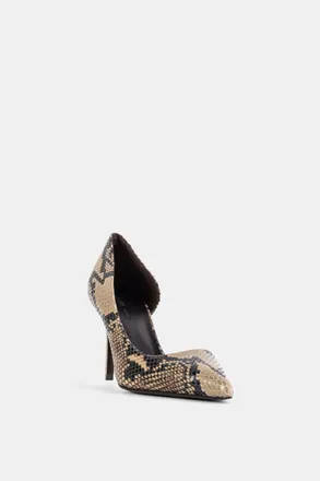 Khaite Womens Jett Dorsay 85 Python-Print Leather Pumps Beige High Heel Shoes