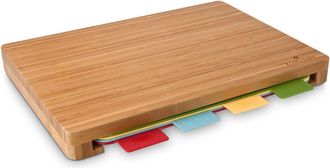 ROMINOX Geschenkartikel Schneidebretter // Vario im Bambuskörper - 5-teiliges Set, 4 farbige Kunststoffbretter im Bambuskörper, zur hygienischen Trennung; Maß