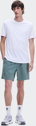On Focus Shorts