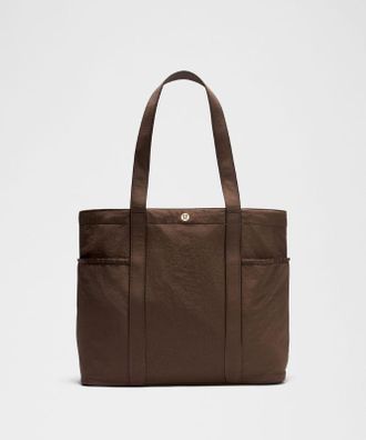 lululemon Daily Tote-Bag mit mehreren F&auml;chern 20 L - Gr&ouml;&szlig;e 20 l in Walnut Crunch