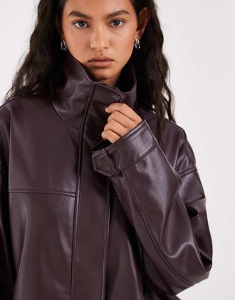 Asos Bomber &eacute;pur&eacute; en imitation cuir &agrave; col chemin&eacute;e - Prune chocolat-Marron