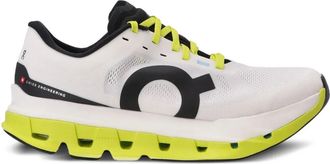 On Running Cloud trainers - Wei&szlig;