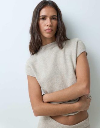 Abercrombie & Fitch gestricktes Oberteil mit hohem Kragen als Kombiteil in Mink-Neutral