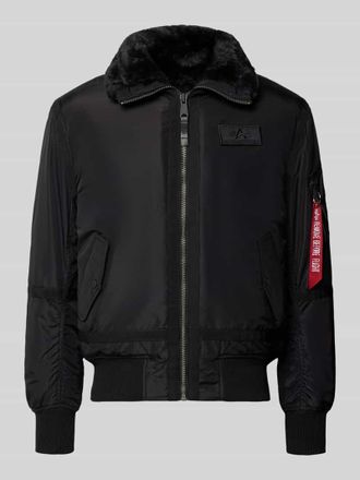 Alpha Industries Bomberjacke mit Label-Patch und Kentkragen