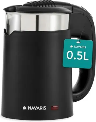 Navaris Petite Bouilloire Electrique 0,5L - 16 x 11 x 17 cm - Mini Bouilloires Electriques de Voyage à Faible Wattage 1100 W pour Camping - 2 Tasses Incluses 