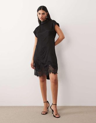 Asos Robe courte en satin avec d&eacute;tail foulard et ourlet en dentelle - Noir