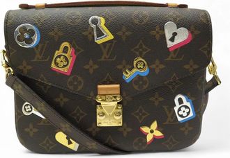 Louis Vuitton Crossbody Bags - LOUIS VUITTON METIS M44366 MONOGRAM LOVELOCK CANVA - Gr. unisize - in Braun - f&uuml;r Damen