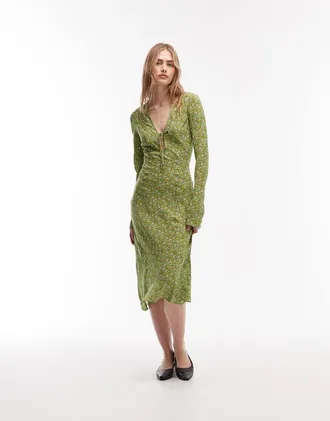 & Other Stories Kleid in Gr&uuml;n mit asymmetrischem Schnitt, V-Ausschnitt, Volant&auml;rmeln und Bl&uuml;mchenmuster