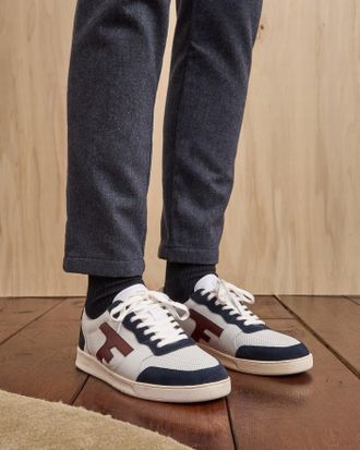 Faguo Baskets blanc et bleu marine cuir