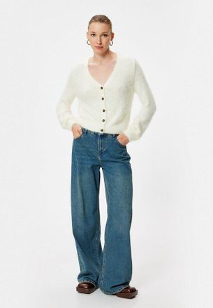 Koton Cardigan V-Kragen Mit Kn&ouml;pfen