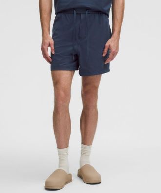 lululemon Soft Jersey Shorts f&uuml;r M&auml;nner - 13 cm - Gr&ouml;&szlig;e 2XL in Club Blue