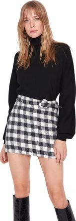 Trendyol Damen Mini A-Linie Straight Webstoff Rock Skirt, Schwarz, 34
