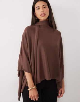 Pretty Lavish pull cape &eacute;charpe en maille l&eacute;g&egrave;re couleur chocolat-Marron