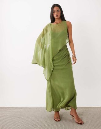 Asos Maxikleid mit Drapierung, Fledermaus&auml;rmeln, asymmetrisch, mit einem &Auml;rmel in Hellkhaki-Gr&uuml;n