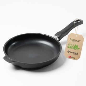 Squality Premium Bratpfanne PFAS frei 24 cm - Antihaft Pfanne beschichtet aus D&auml;nemark | Ofenfest bis 260 &deg;C, induktionsgeeignet, ergonomisch, f&uuml;r gesundes Koc