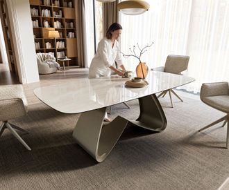 DELIFE Esstisch Edge Boot 200x100 cm Keramik Onyx Champagne W-Gestell Metall Effektfinish Titan, Esstische