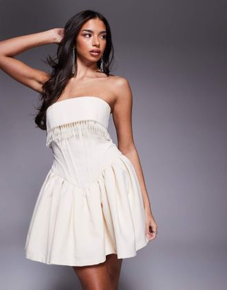 Asos Geformtes Minikleid aus Leinen in Cremewei&szlig; mit Korsettdetail und Perlenbesatz