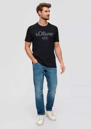 s.Oliver T-Shirt Basic aus reiner Baumwolle, mit Logo-Print auf der Brust