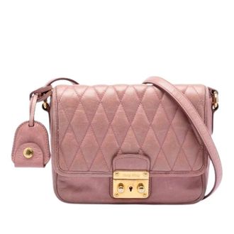 Miu Miu Sac bandouli&egrave;re matelass&eacute; doccasion - Femme - Pre-owned - Rose - Taille: ONE Size