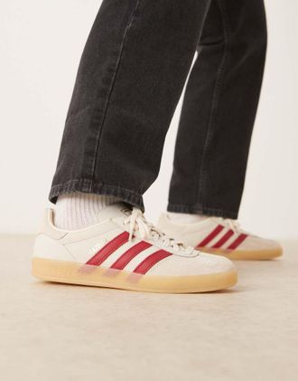 adidas Originals Gazelle - Baskets dint&eacute;rieur avec semelle en caoutchouc - Cr&egrave;me et rouge-Blanc