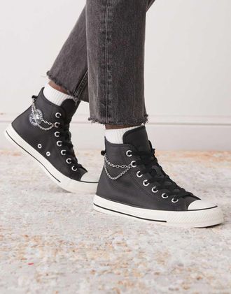 Converse Chuck Taylor All Star - Hohe Sneaker in Schwarz mit Kettenverzierung