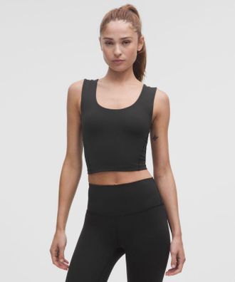 lululemon Wunder Train Tanktop mit breiten Tr&auml;gern Mittlerer Halt f&uuml;r B-D-Cups f&uuml;r Frauen - Gr&ouml;&szlig;e 14 in Black