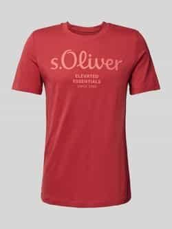 s.Oliver Red Label Regular Fit T-Shirt aus reiner Baumwolle mit gro&szlig;em Label Print