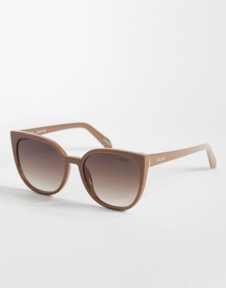 Quay Quay - Staycation - Cat-Eye-Sonnenbrille in Kaffeebraun-Brown