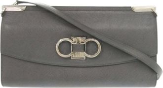 Ferragamo Sac port&eacute; &eacute;paule Pre-owned - Femme - Pre-owned - Gris - Taille: ONE Size