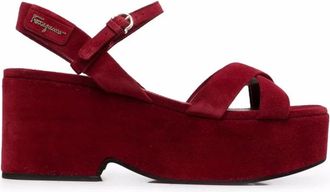 Ferragamo Femme, Chaussures, Rouge, Taille: 39 EU Sandales à plateforme à brides et talon bloc