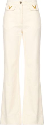 Valentino Garavani HOSEN & R&Ouml;CKE - Jeanshosen auf YOOX.COM