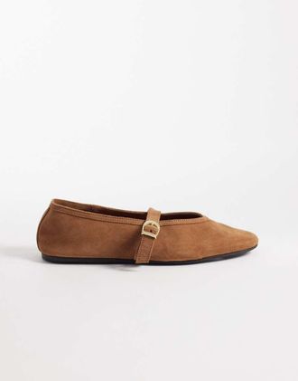 Asos Lively - Mary-Jane-Ballerinas aus hochwertigem Wildleder in Toffee-Braun-Brown