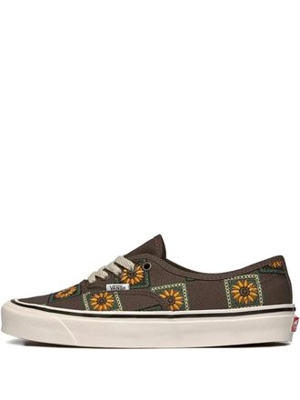 Vans baskets Authentic 44 DX Granny Check - Chocolate - Marron