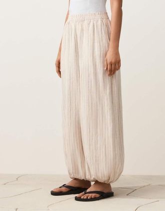 Oysho Pantalon bloomer en lin - Sable chin&eacute;-Neutre