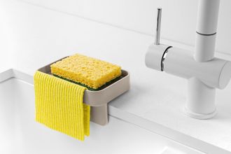 BlimPlus Blim Plus - Schwammhalter für Spülbecken Battigia Moka Grey mit Saugnäpfen - Schwammhalter für trockenes Tuch auf glatten Oberflächen - Made in Italy