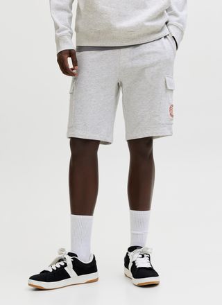 Jack & Jones Sweatshorts JACK & JONES JPSTGORDON ALLIANCE SWEAT SHORTS, Herren, Gr. L, N-Gr, wei&szlig; melange, angeraute Sweatware, Obermaterial: 60% Baumwolle, 40% Po