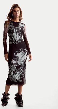 Desigual Kleid f&uuml;r den Alltag Reims Lacroix 26SWVK53 Schwarz Regular Fit
