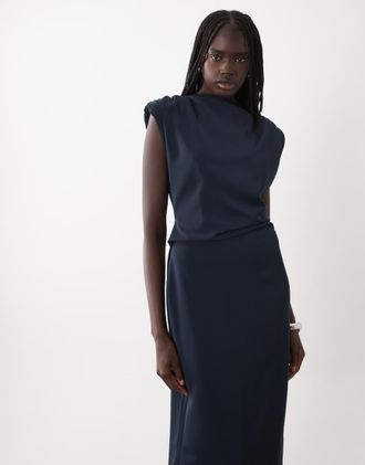Asos robe longue pr&egrave;s du corps avec d&eacute;tail fronc&eacute; &agrave; la taille, bleu marine