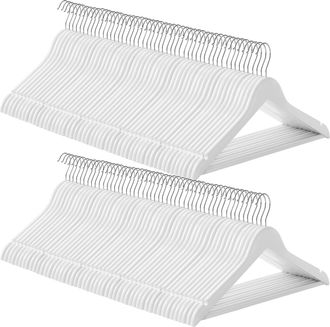Songmics Kleiderbügel Holz, 100er Set, Bügel aus Massivholz, Einkerbungen im Schulterbereich, Rutschfester Hosensteg, um 360° drehbarer Haken, für Anzüge, Hemd
