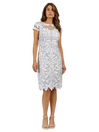 Apart Fashion APART Kurzes Allover aufwendig bestricktes Meshkleid, hellblau-Creme, 38