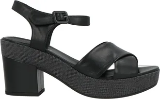 Tr&egrave;s Jolie SCHUHE - Sandalen auf YOOX.COM
