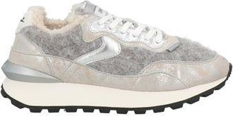 Voile Blanche CHAUSSURES - Sneakers sur YOOX.COM