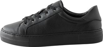 Next Sneaker